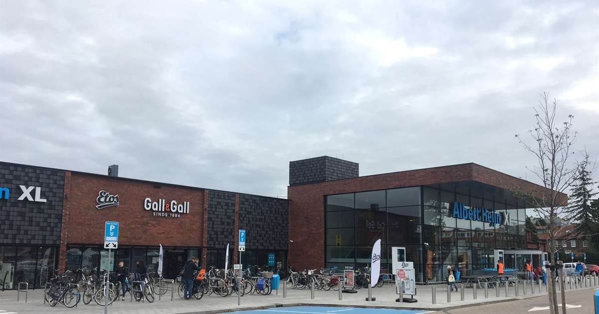 St. Jacobslaan 61 in Nijmegen - Winkel met showroom huren