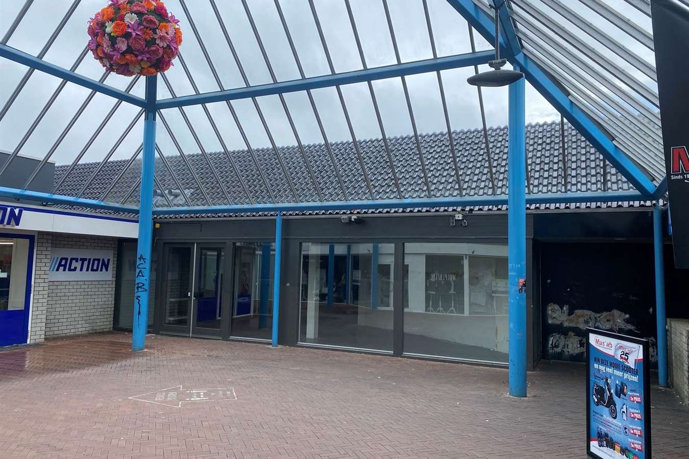 Het Ruim 55 in Dronten - Winkel met showroom huren