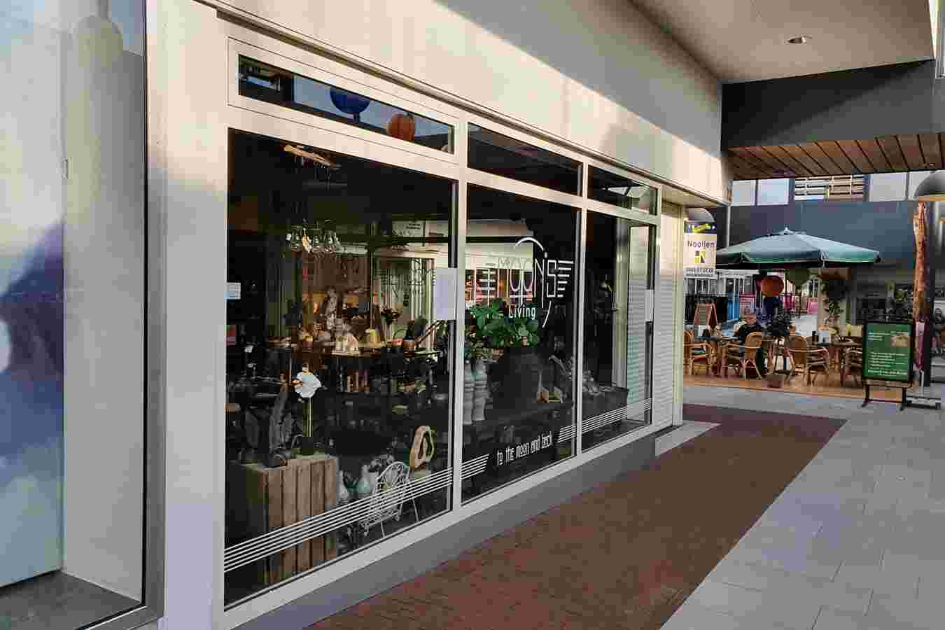 de Kloostertuin 12 in Boxmeer - Winkel met showroom kopen