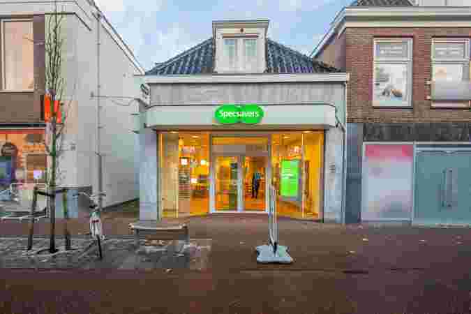 Oosterdijk 79 in Sneek - Winkelruimte huren